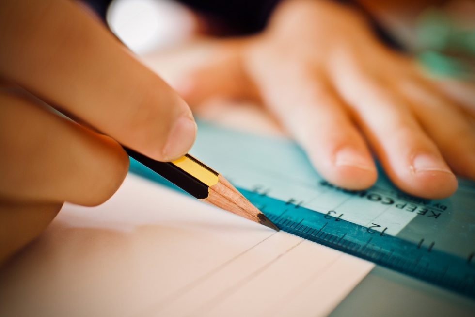 Factors Shaping Extension Precision in Servo-Based CRE Machines ...